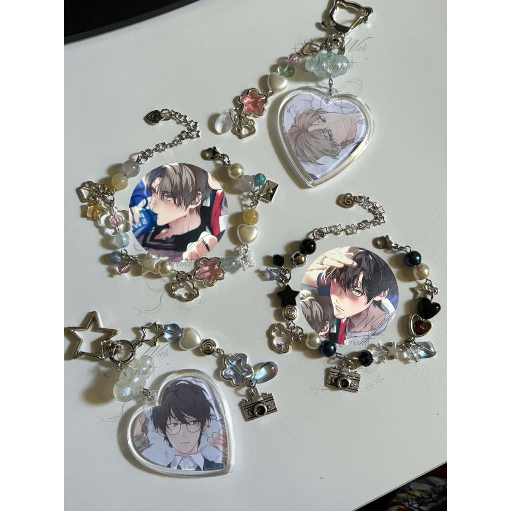 [Pre-Order] lost in the cloud bracelets & keychains ⋆°☁︎⋆skylar cirrus ...