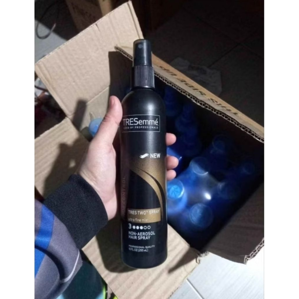 TREsemme TRES TWO SPRAY NON- AEROSOL HAIR SPRAY 295ml | Shopee Philippines