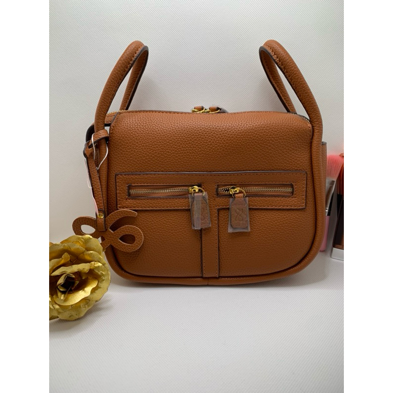 KK4002# C & L Fashion Shop "HOLB ZIPPY" 22cm | Shopee Philippines