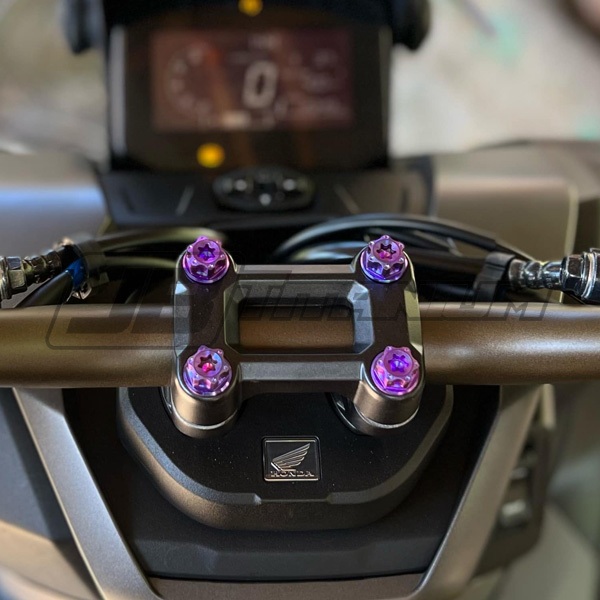 GR5 Titanium handle bar holder bolts for PCX / ADV / NMAX | Shopee ...