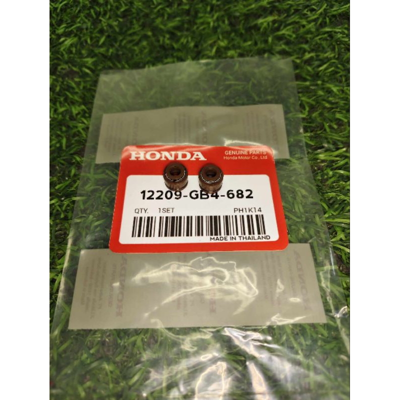 Honda Genuine Valve Seal stem for Xrm 125/110/ Wave Honda Genuine ...