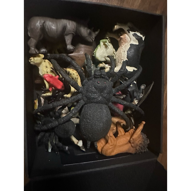 set of animals from ukay box to ma’am Pinky | Shopee Philippines