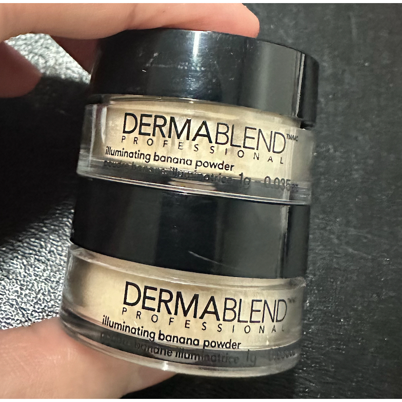 Dermablend Illuminating Banana Powder, 1g (Travel size) | Shopee ...