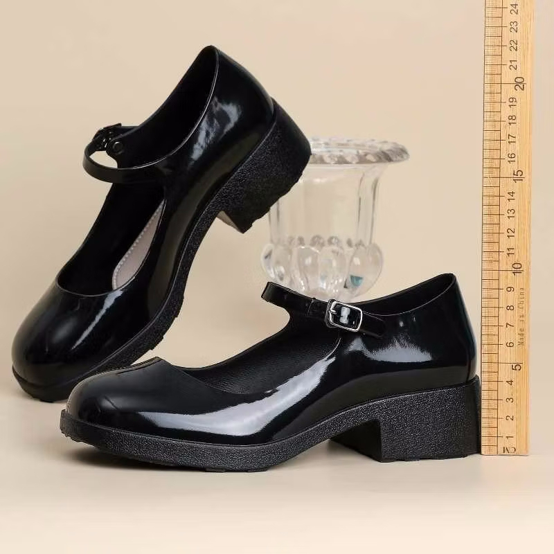 「KAEVE」（+1 SIZE）1 inch rubber glossy black mary jane heels shoes for ...