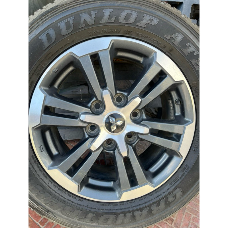 Mitsubishi strada spare mags 1pc only no tires size 17" | Shopee ...