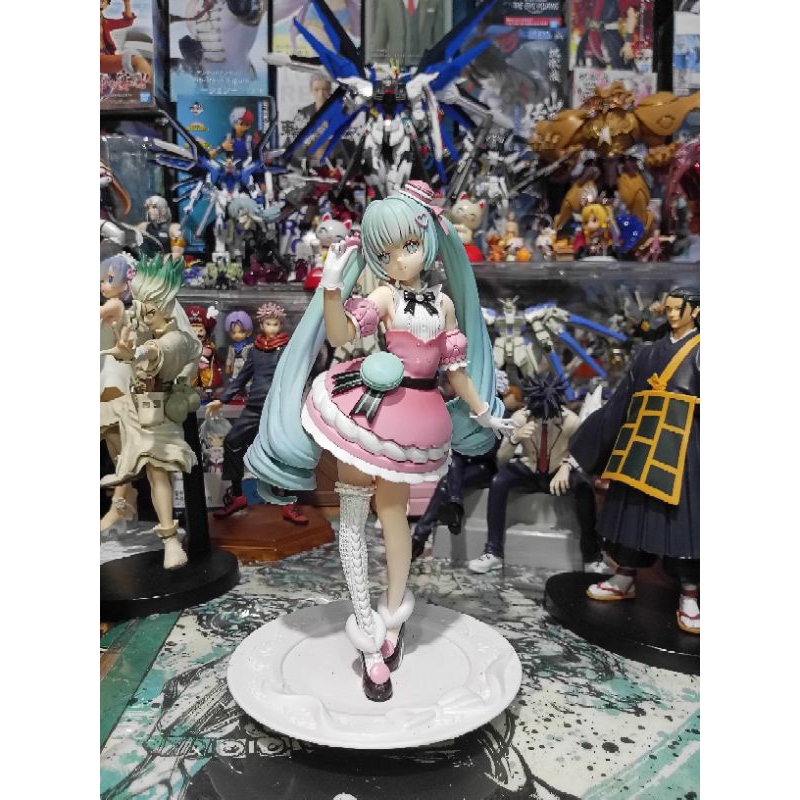 Authentic Hatsune Miku of Vocaloid Piapro Characters Exceed Creative ...