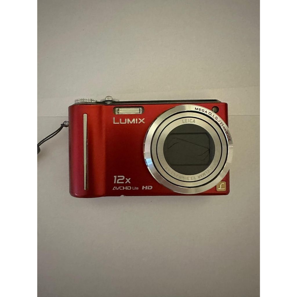 [Mint] Panasonic Lumix Digital Compact Camera DMC-ZS3 in Red 10.1 MP ...