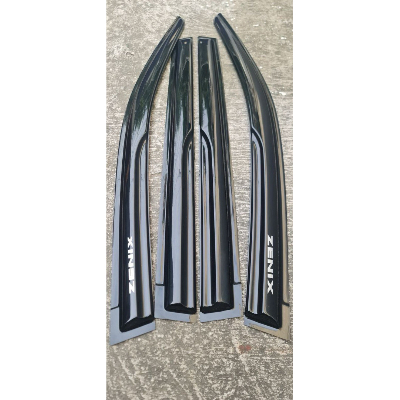 Toyota Innova ZENIX Rain Visor with FREE ADHESIVE (Mugen Design ...