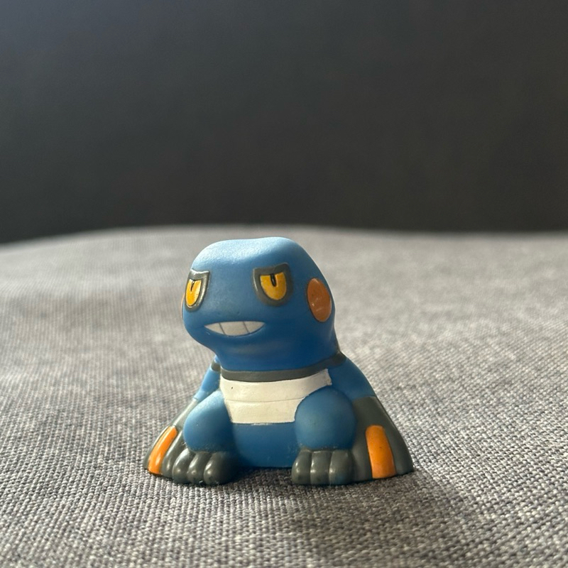 Pokemon Finger Puppet Croagunk Bandai - Pokemon Figure Puppet 2006 ...