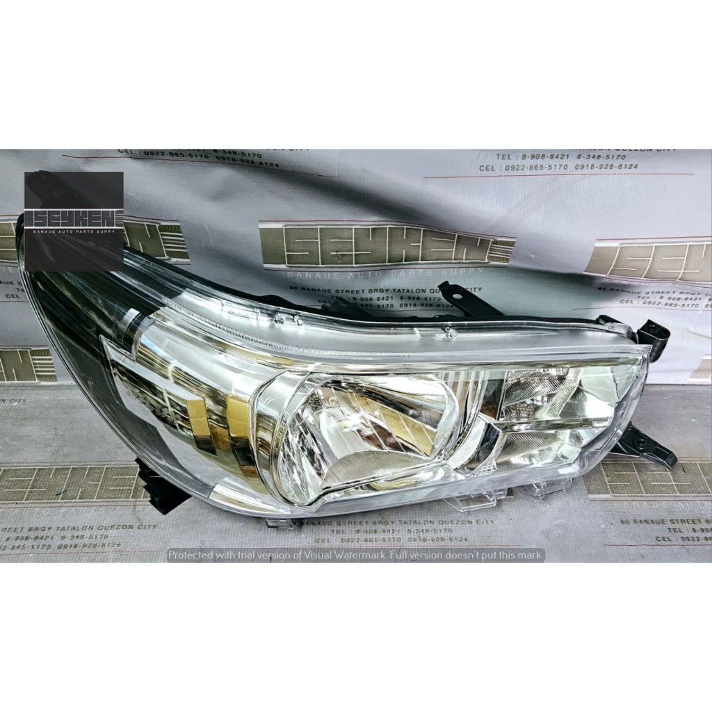 Headlight Assembly Toyota Revo 2016- 2018 (with "Hilux" engraved ...