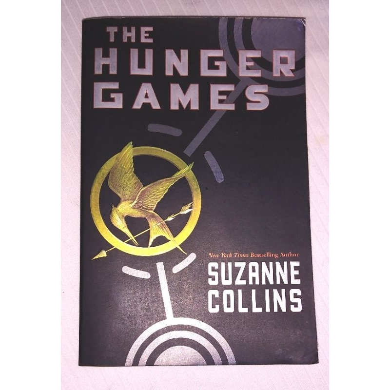 The HUNGER GAMES. Suzanne Collins | Shopee Philippines