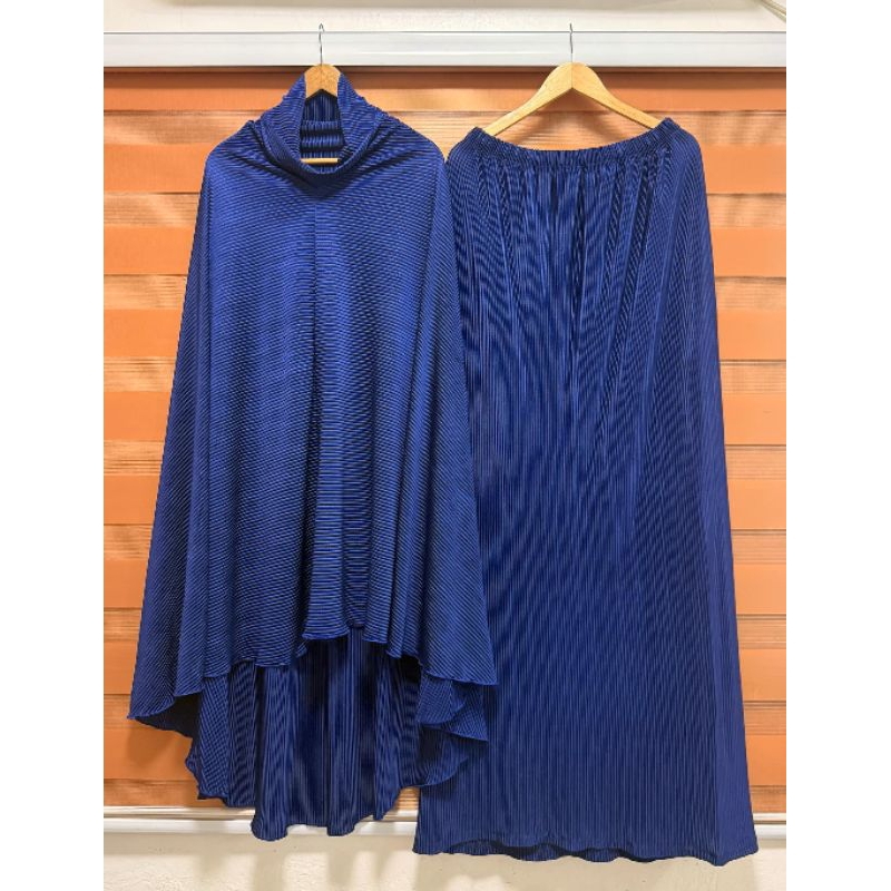 Muknaset for adult jumbosize lettuce style with Chin cover glossy ...