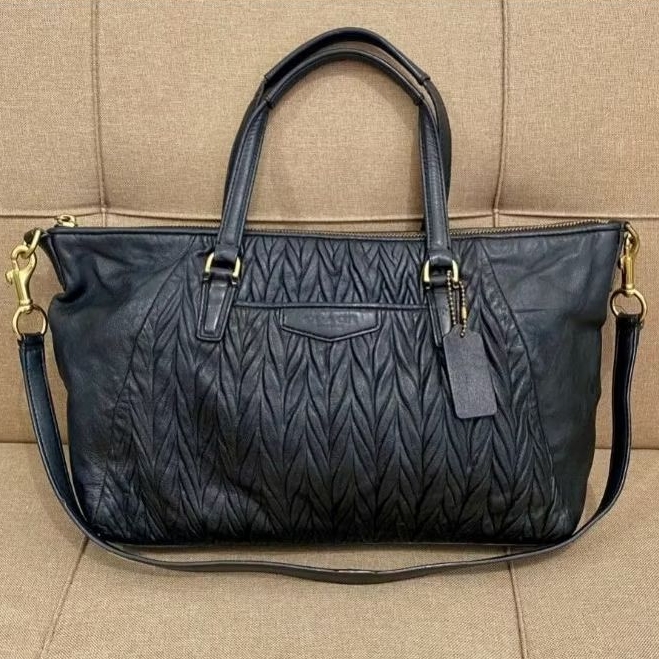 authentic OG COACH 2 way bag | Shopee Philippines