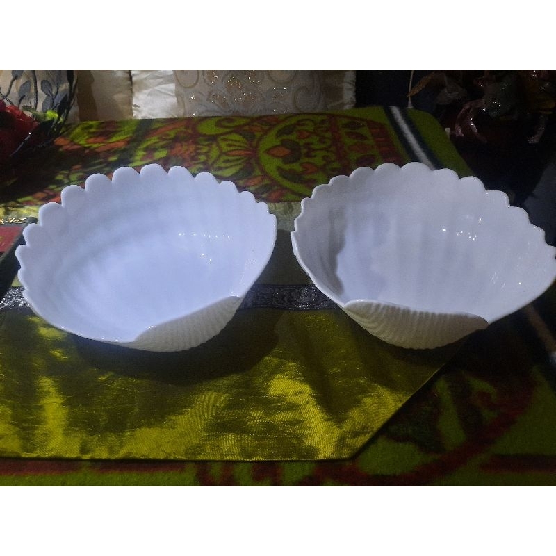 Opalware shell shaped bowl 10x3" per pc | Shopee Philippines