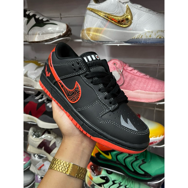 Dunk Low Batman (OEM Quality) Trending Sneakers for men with box and ...