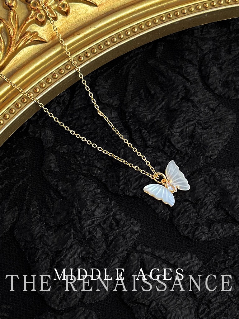 CHM.Gradient white Butterfly Necklace Female Fashion Neckline Cute ...