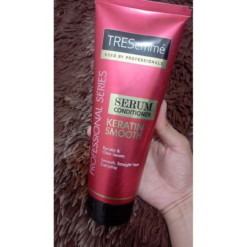Tresemme Keratin Smooth Serum Conditioner 330ML / Minimal Scrathes on ...
