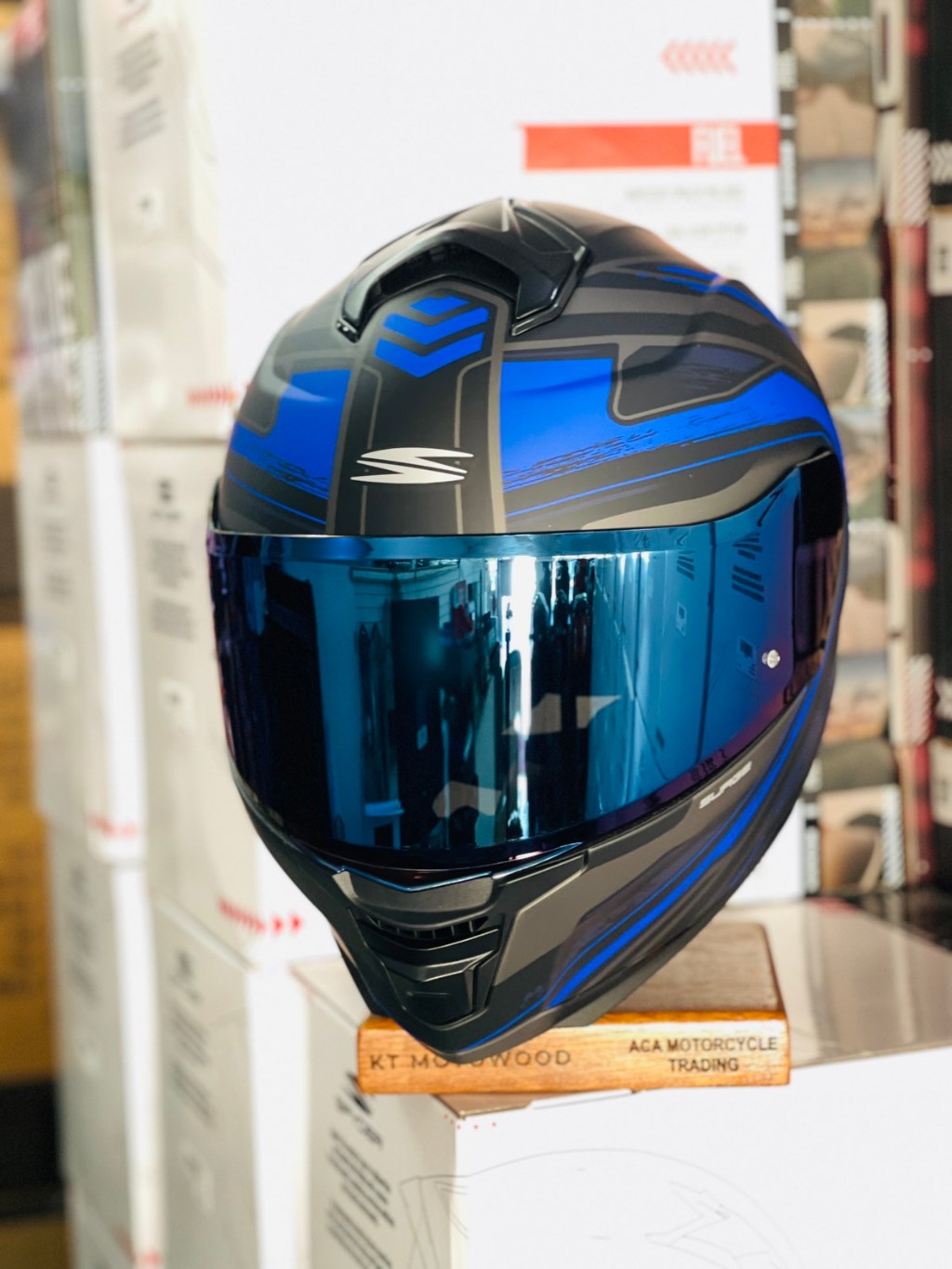 Spyder SURGE S1 SHOX Full Face Helmet (FREE Clear Visor) | Shopee ...