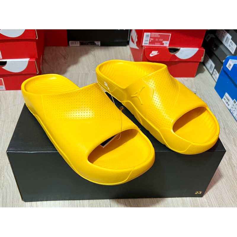 ORIGINAL JORDAN POST SLIDE YELLOW OCHRE MEN (100% LEGIT) | Shopee ...