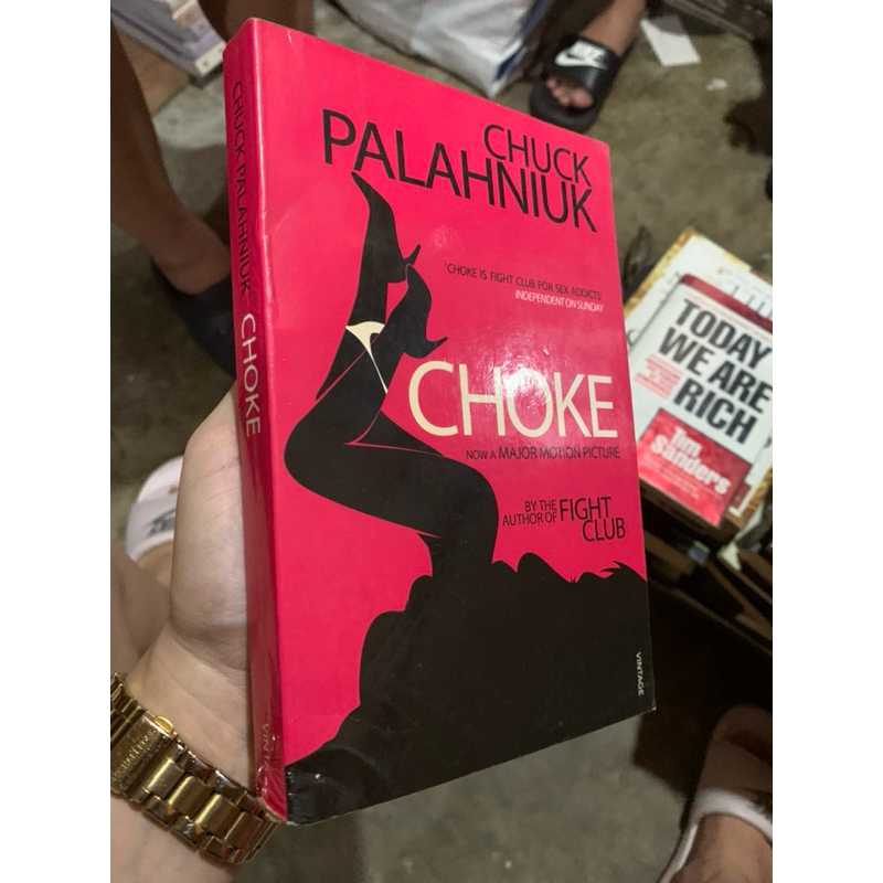 Chuck Palahniuk by: Choke | Shopee Philippines