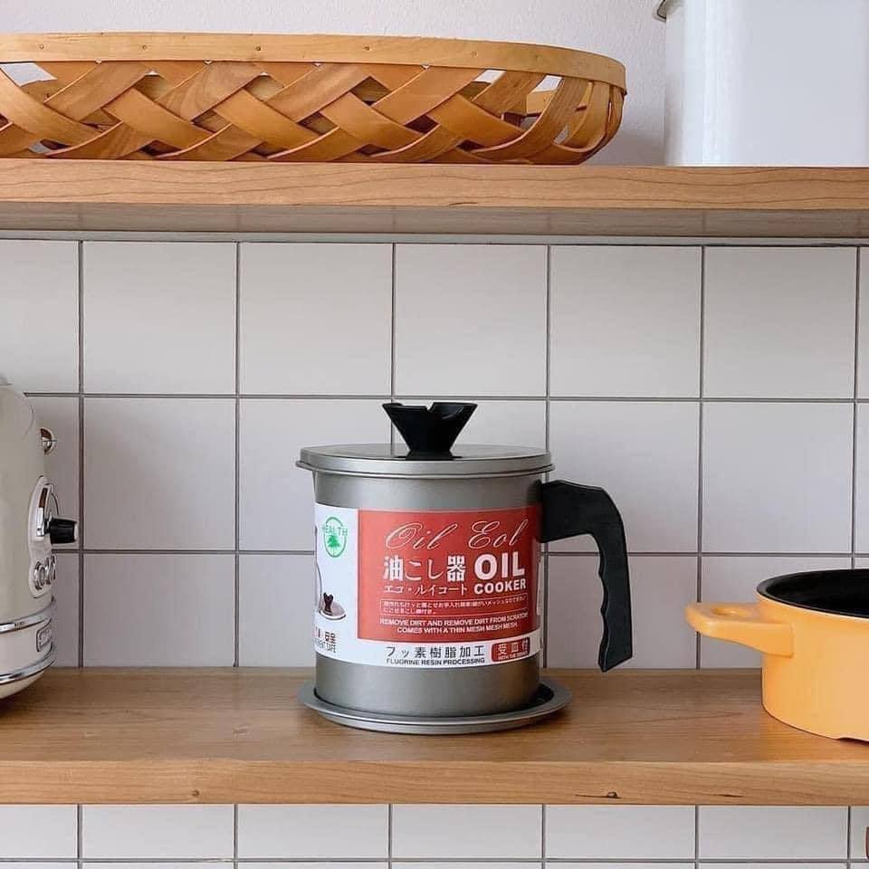 Stainless Oil Pot with Filter Oil Storage Keeper Grease Oil Container ...