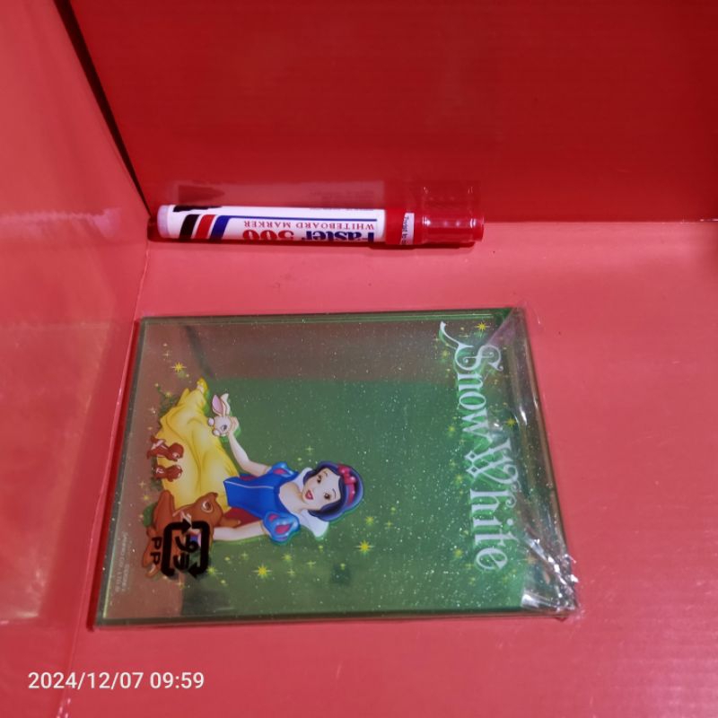 Disney snow white mirror see pen for size | Shopee Philippines