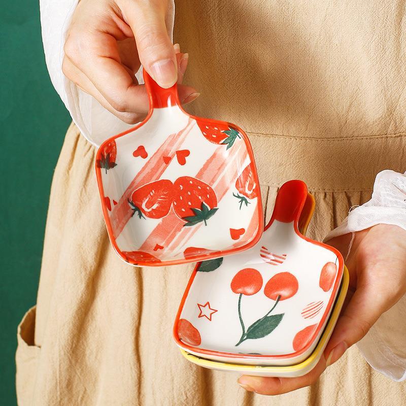 Creative ceramic small dish, cute dipping dish, household tableware ...