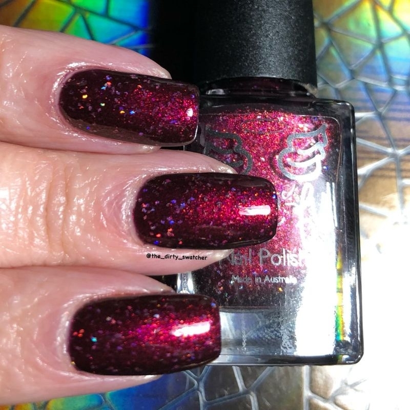 Gracefull Lava Fall Deep Red Shimmer Nail Polish | Shopee Philippines