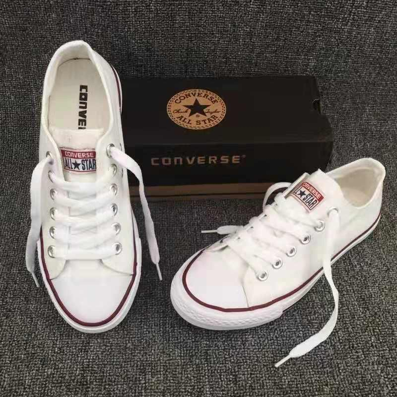 Low-Cut 1970s Chuck Taylor – Iconic Vintage Look, Timeless Design, and ...