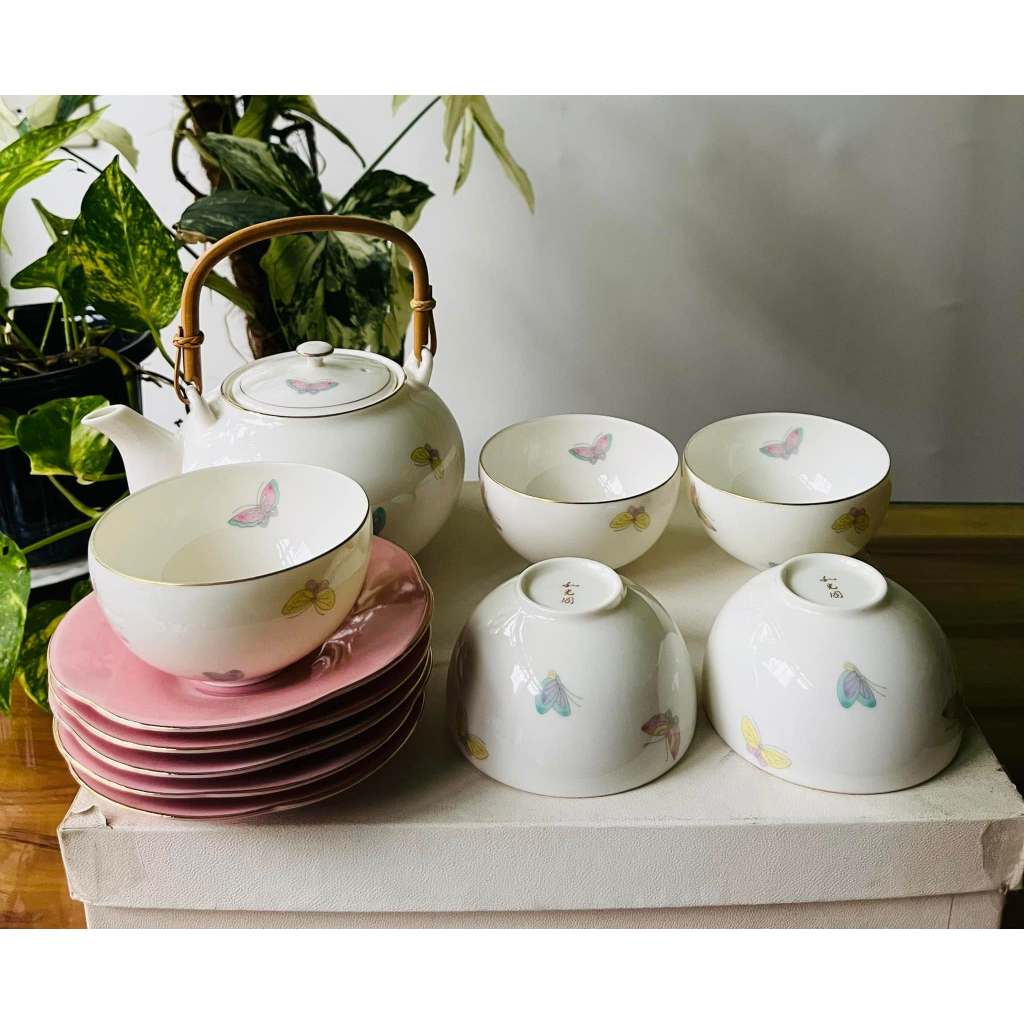 NEW!!! Elegant Tea Set Teapot Butterfly Design & Teacup with Saucers ...