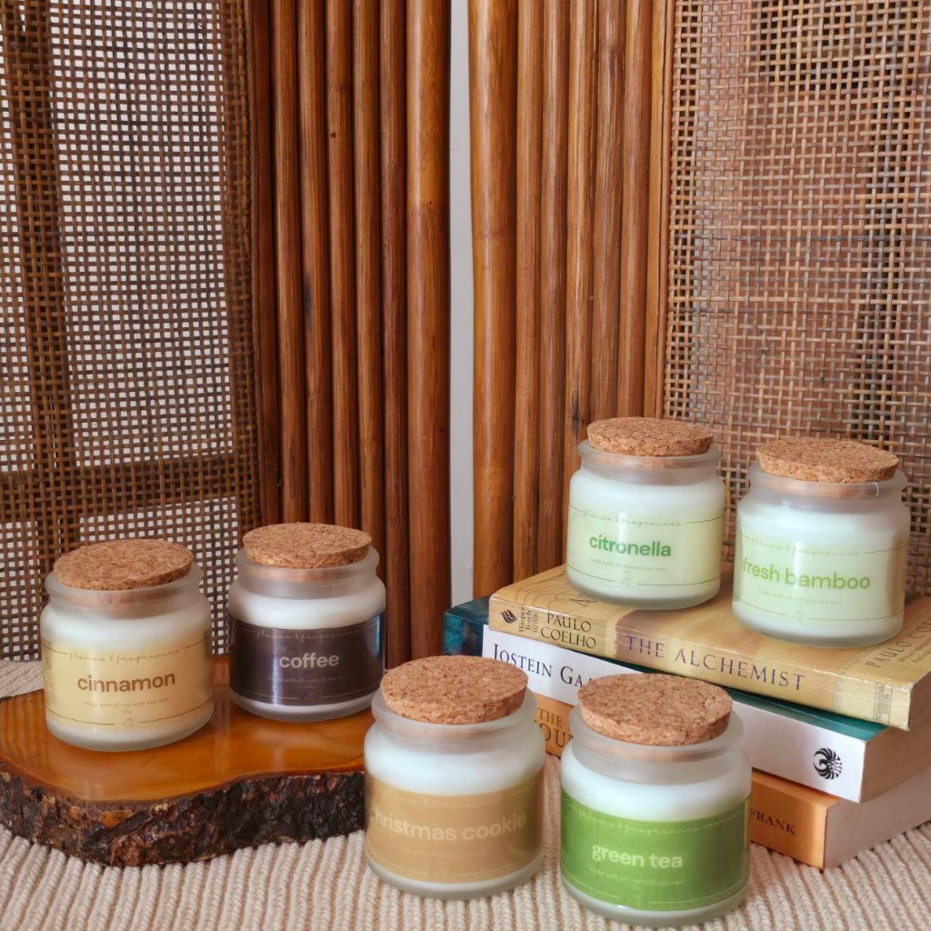 hand-poured scented candles made with all-natural soy wax in a cute cork lid jar | Shopee ...