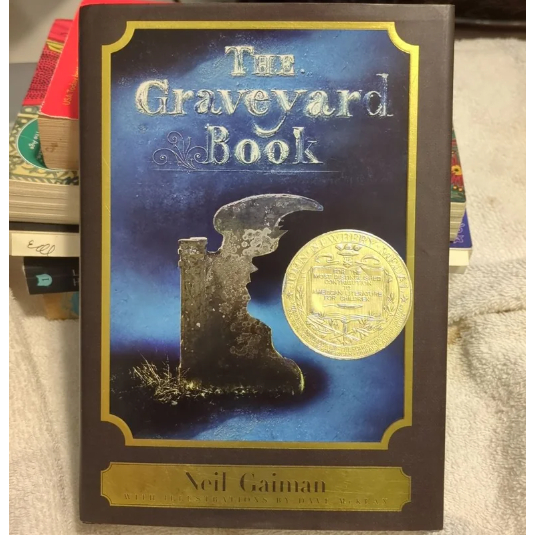 The Graveyard Book by Neil Gaiman (Hardcover) | Shopee Philippines