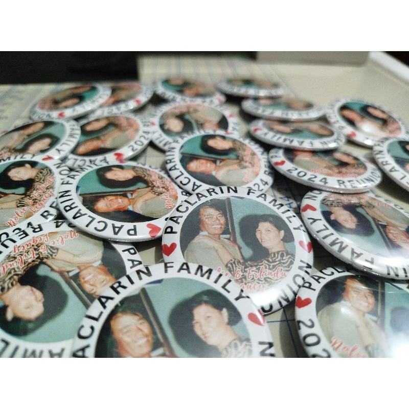 PERSONALIZED BADGE BAG PINS SEND YOUR OWN LAYOUT DESIGN | Shopee ...