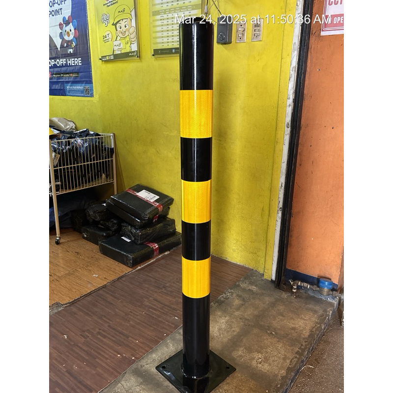 Steel Bollard Barrier with Reflector | Shopee Philippines