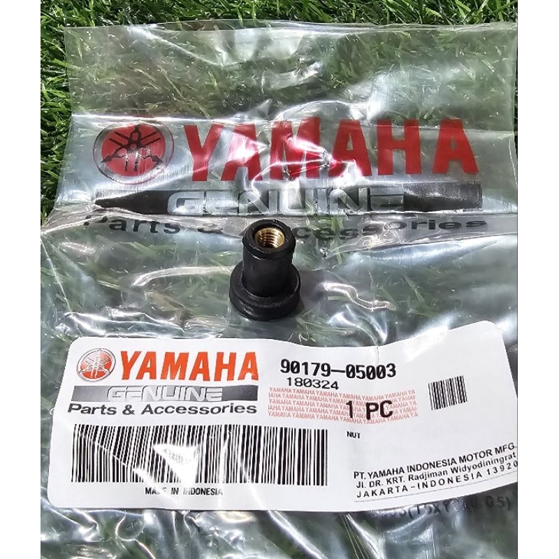 GENUINE WINDSHIELD / VISOR NUT FOR YAMAHA NMAX 155 V1 V2 / YGP /90179 ...