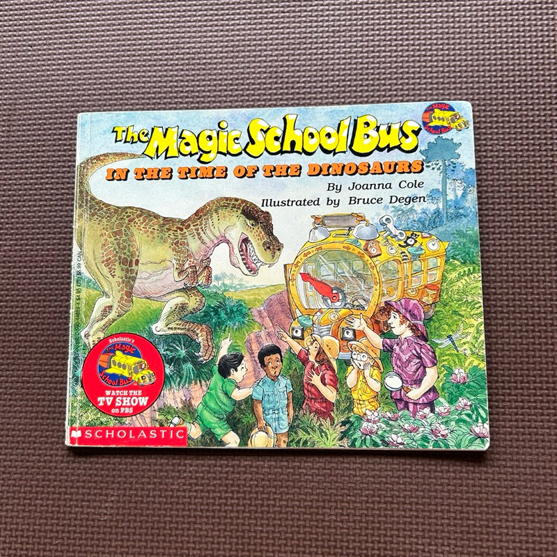 The Magic school bus - In the time of the Dinosaurs(Paperback) | Shopee ...