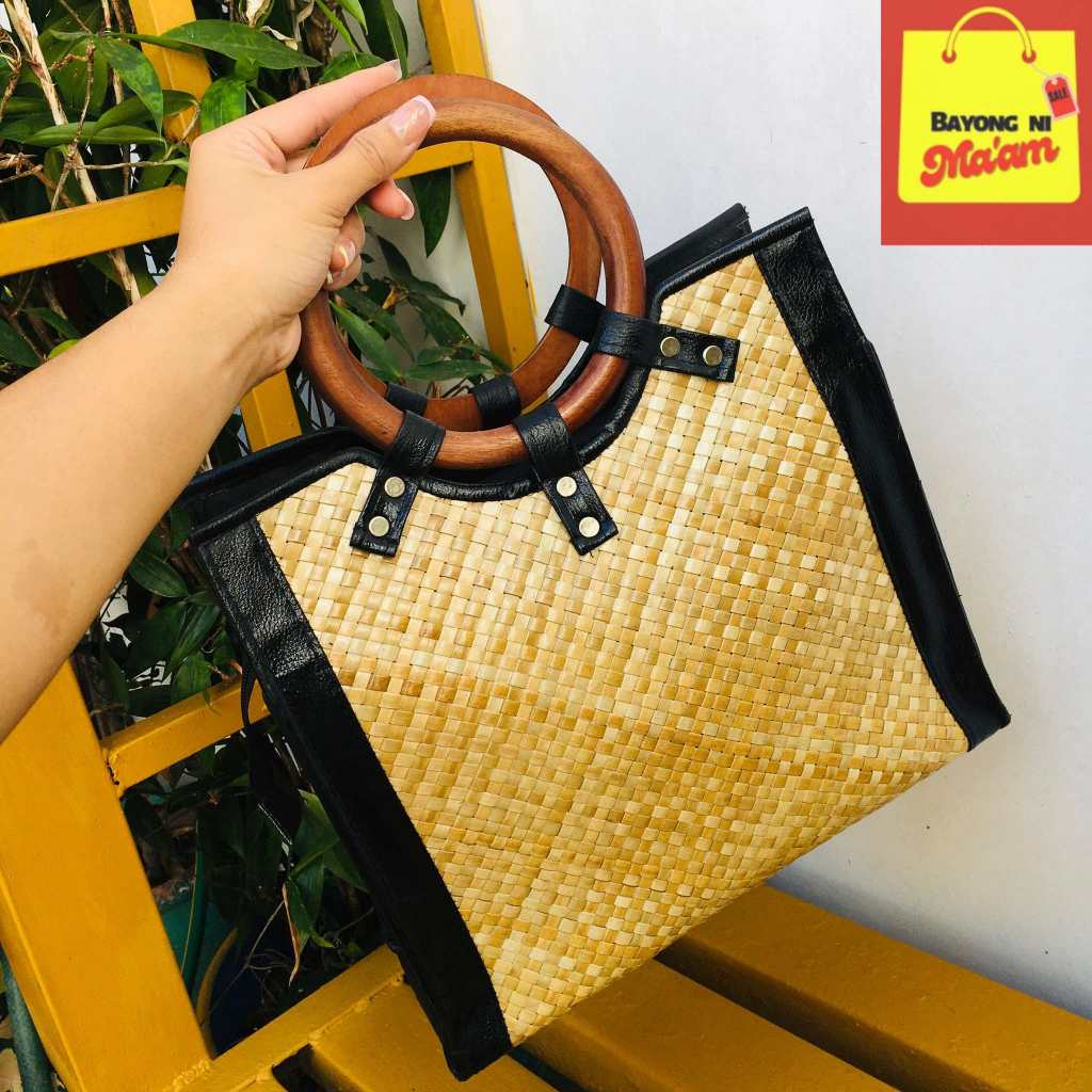 BAYONG NI MA'AM: New! Elegant Native Bayong || With Zipper and Wood ...