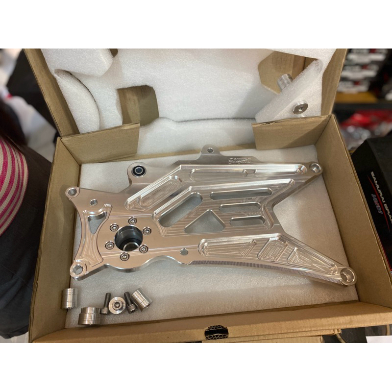 SHIJIRO CNC SWINGARM CLICK 125 | AEROX V2 | NMAX V2 | Shopee Philippines