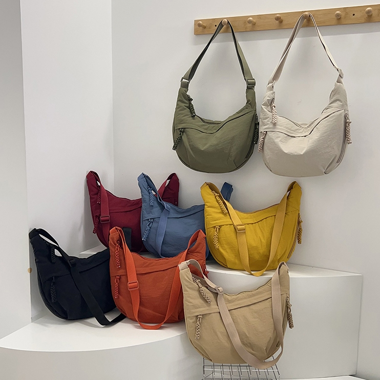 Mumu 2009 Nylon Women Large Sling Bag Unisex Shoulder Messenger Bags ...