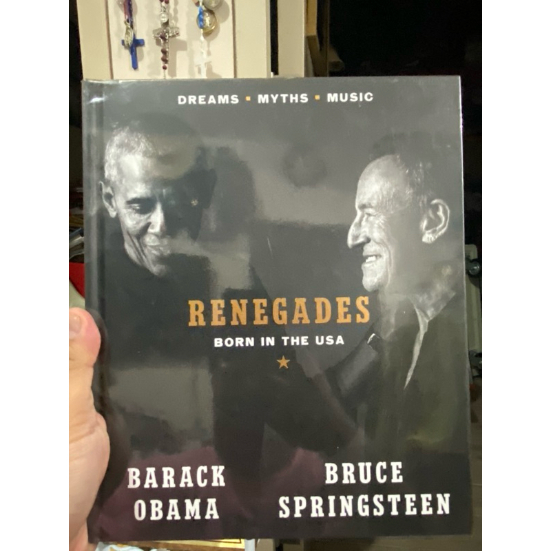 Renegades Born in the USA by Barack Obama and Bruce Springsteen book ...