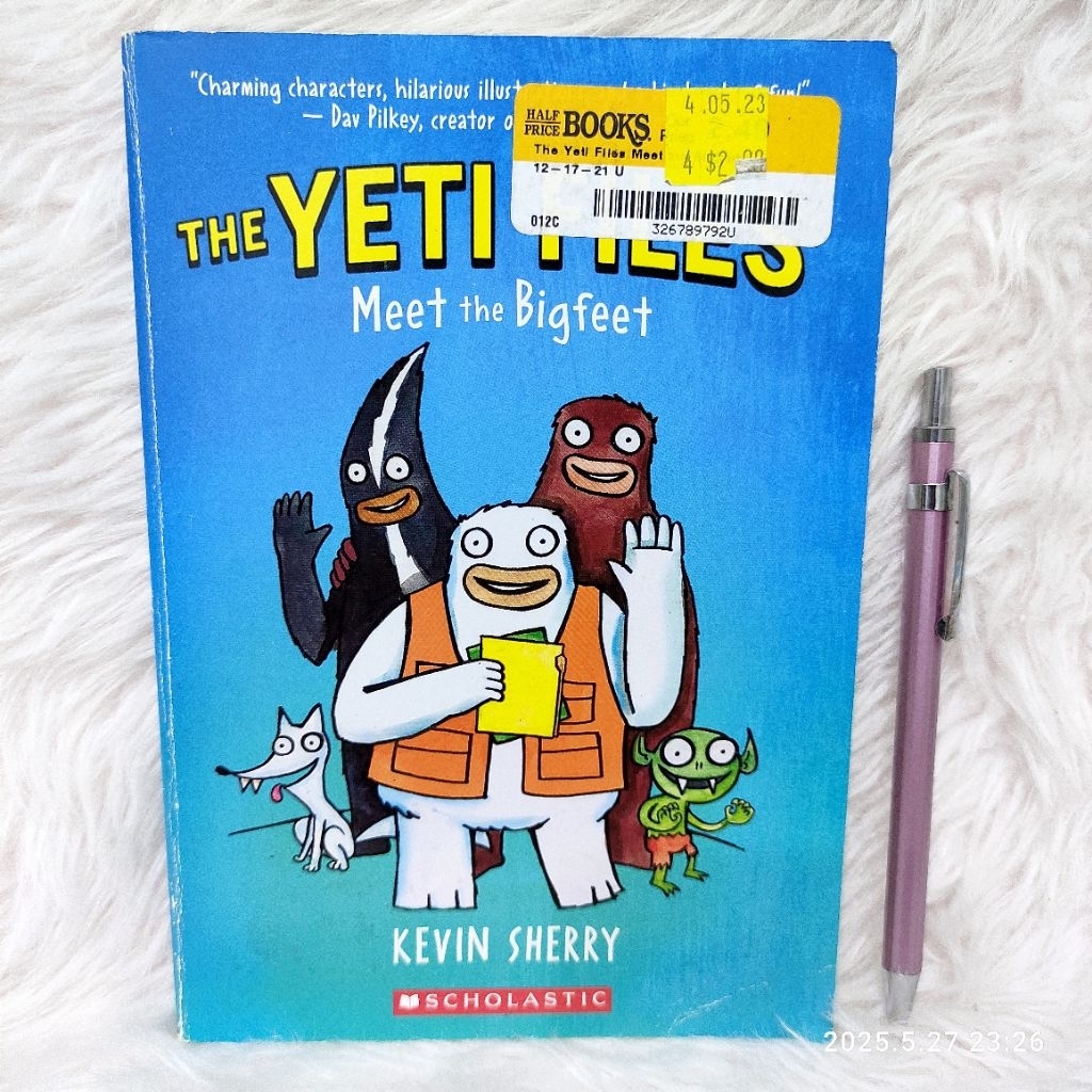 The Yeti Files - Meet the Bigfeet by Kevin Sherry / Graphic Novel ...