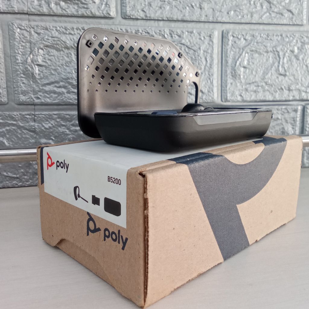 Plantronics Voyager 5200 UC Bluetooth Headset | Shopee Philippines