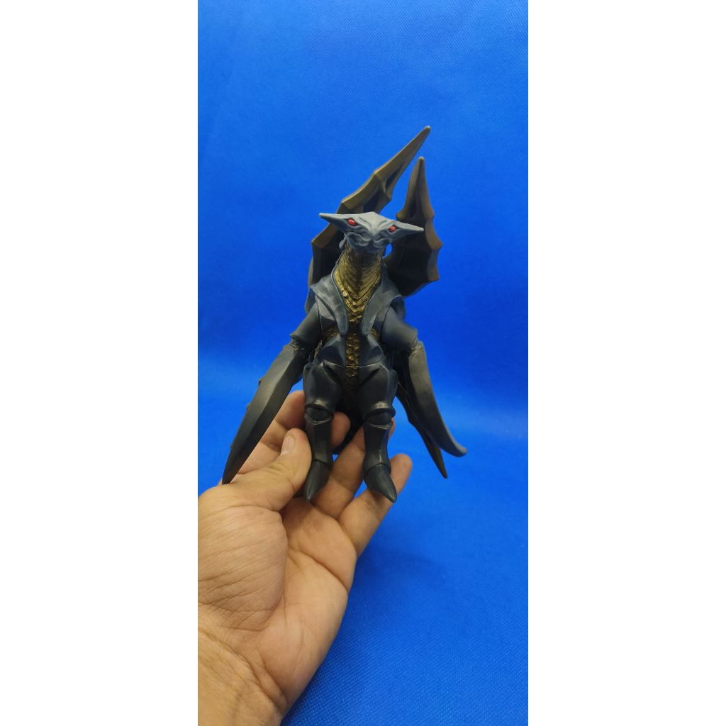 Bandai Ultra Monster Ultraman Kaiju BASILIS Sofvi soft vinyl Figure ...