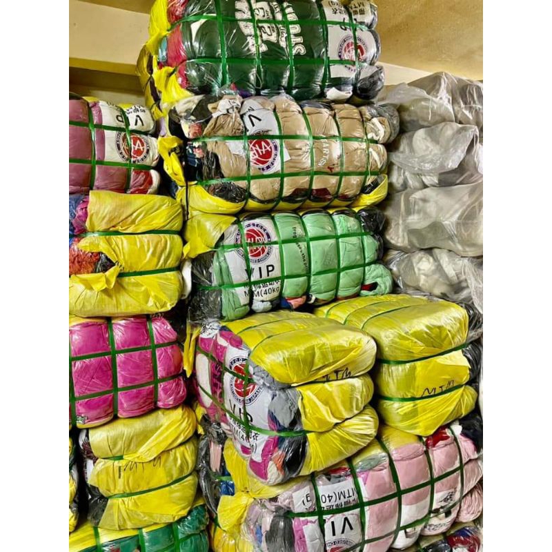 vip mtm hoodie jacket 80 pcs more or less sealed bale(5 plehe) | Shopee ...