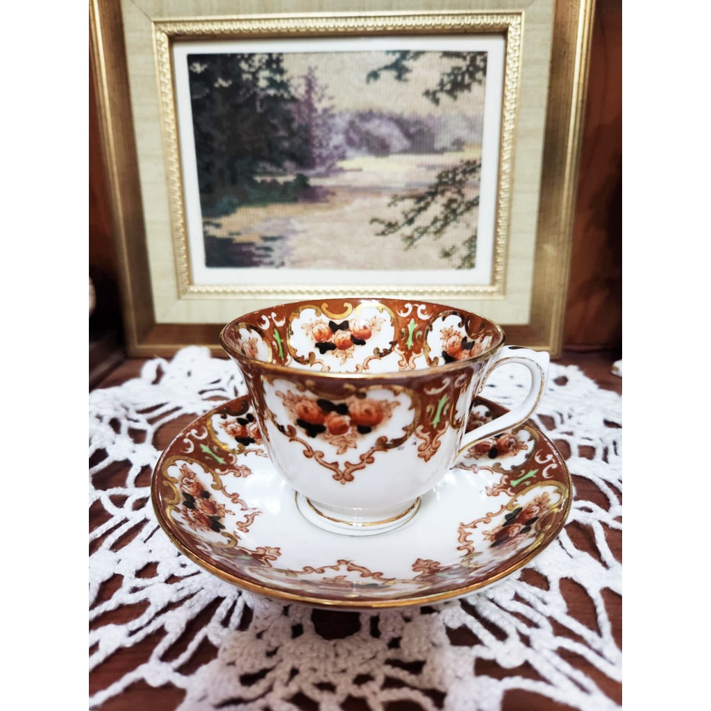 Vintage Royal Albert Bone China Teacup And Saucer Collectible 1925 UK ...