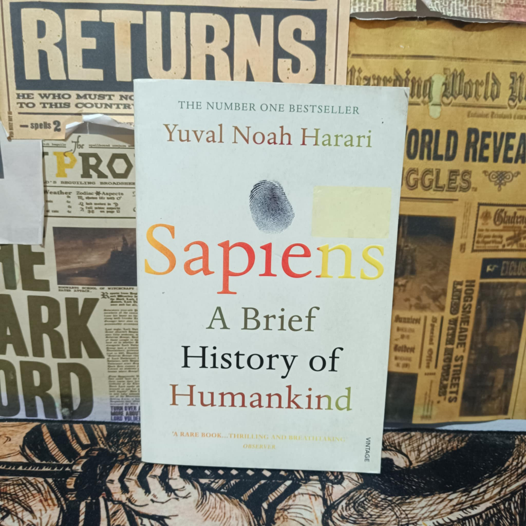 Sapiens: A Brief History of Humankind by Yuval Noah Harari | Shopee ...