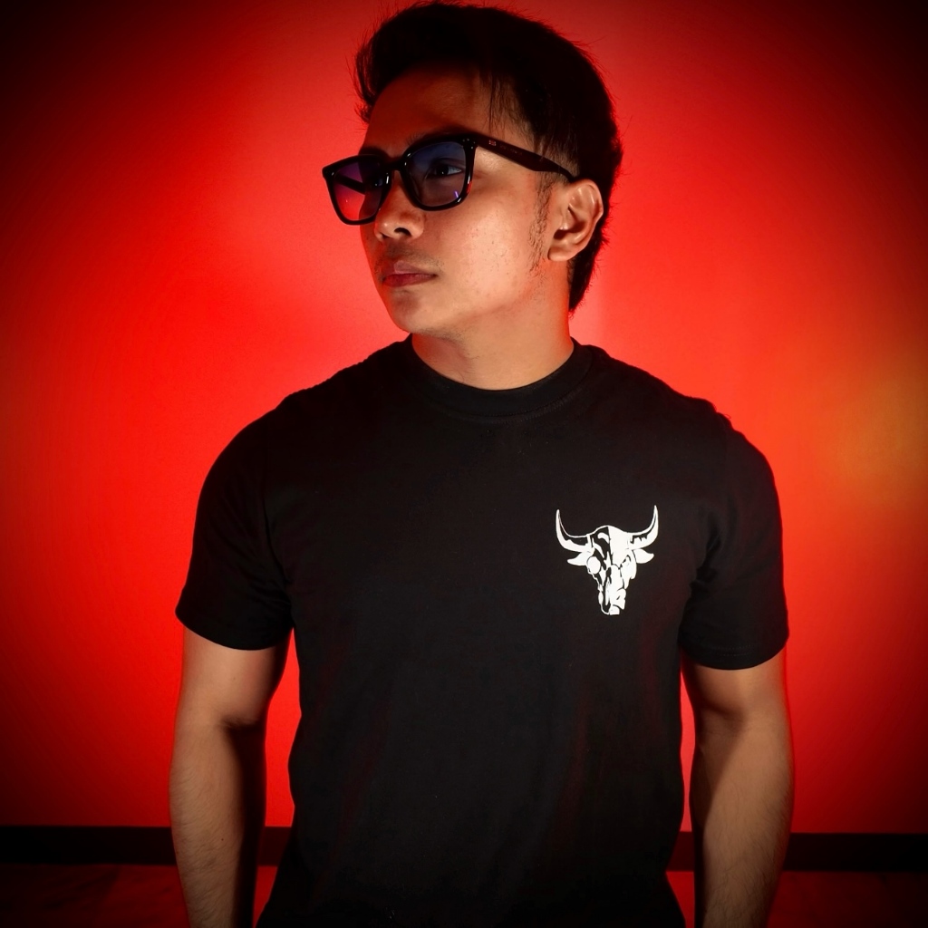 LIKHA HARING BALAW BLACK AND WHITE "T-SHIRT" | Shopee Philippines