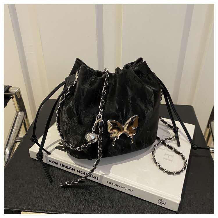 2025 niche design chain butterfly aesthetic shoulder bucket bag ...