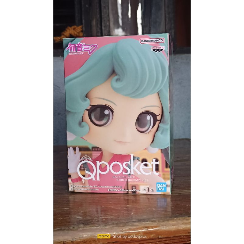 Bandai Namco Banpresto Qposket Hatsune Miku World Journey Vol. 1 Figure | Shopee Philippines
