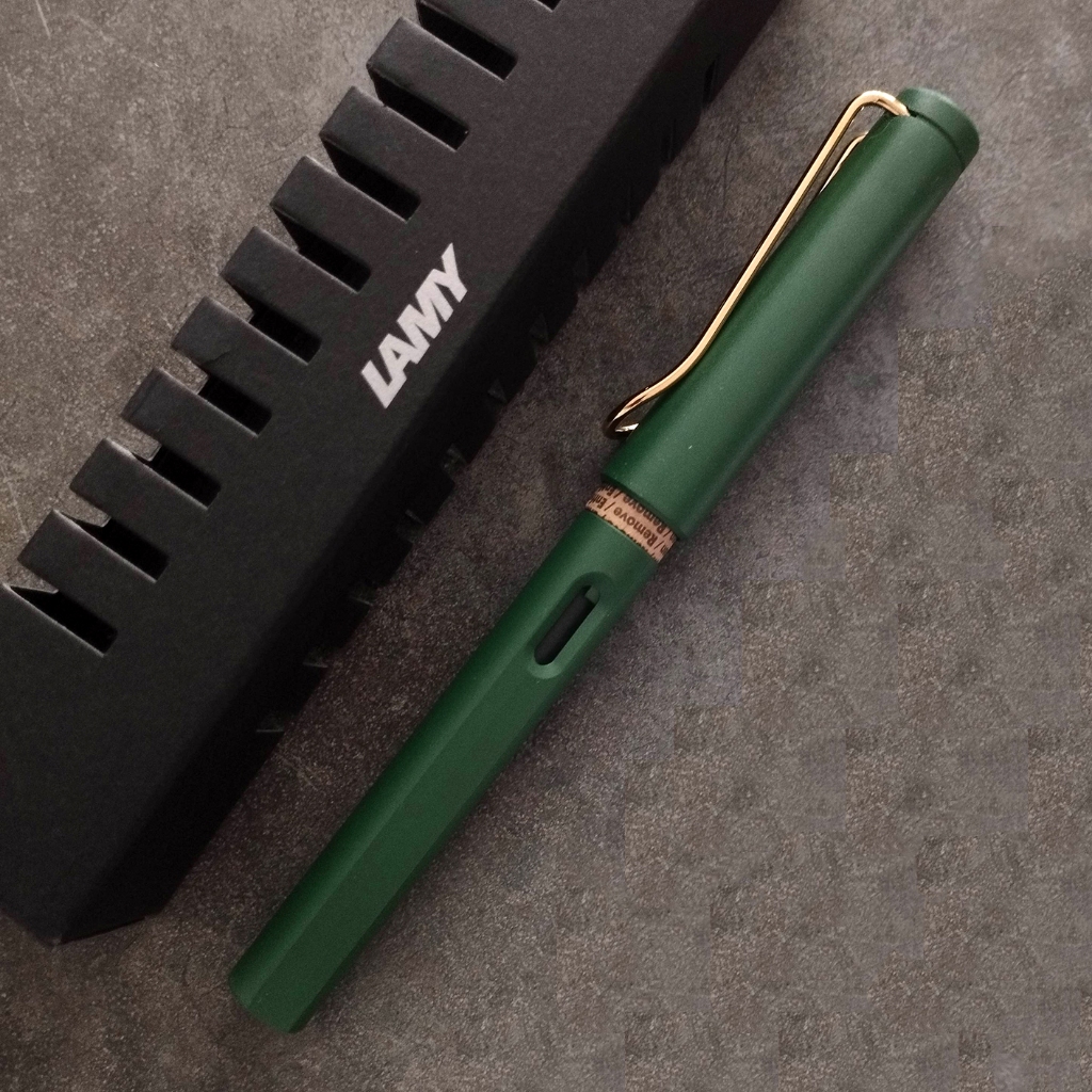 LAMY Safari Field Green —2024 Asia Limited Edition | Shopee Philippines